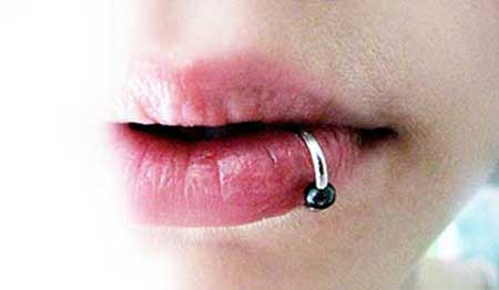 Piercing na Boca (Fotos, Modelos, Cuidados, Joias, Imagens)